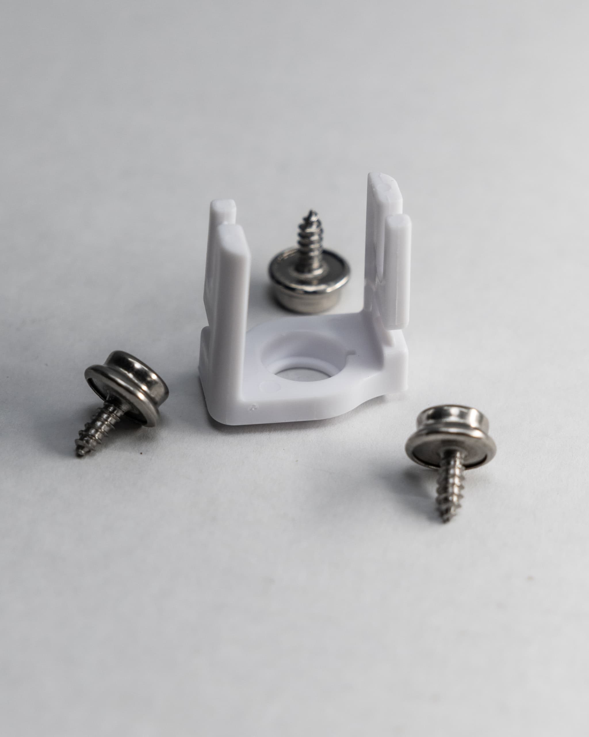 Snap Clip Archives | Thunder Lighting Supply